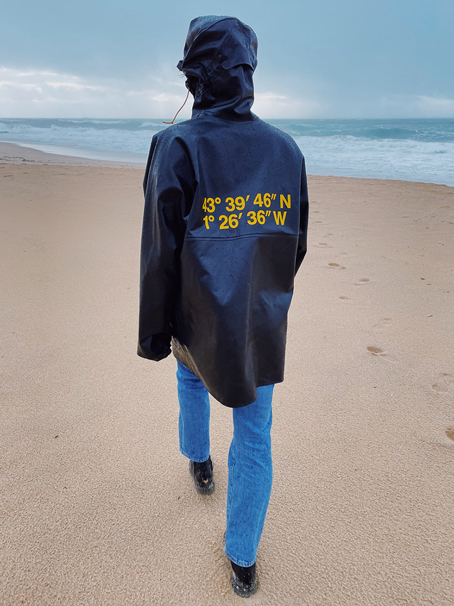 The Raincoat w/ Guy Cotten – Surfin Estate 43°39'46"N, 1°26'36"W